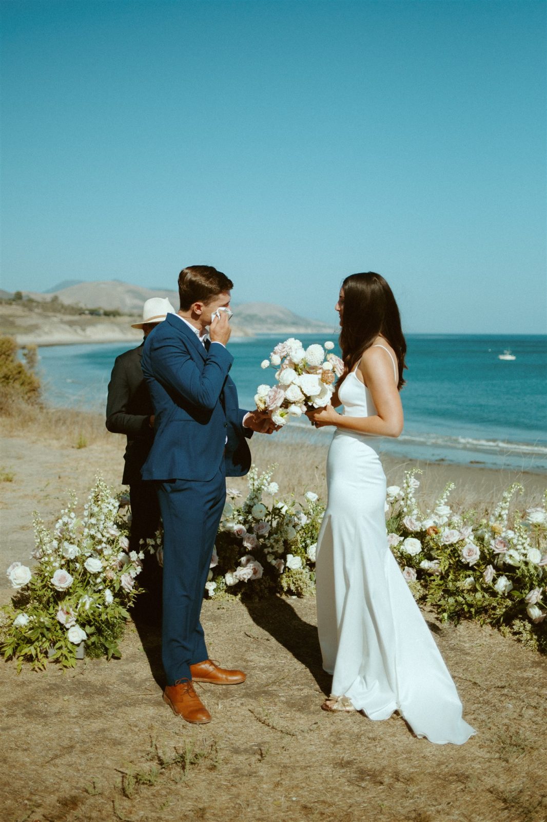 Phoebe + Alex | Private Estate - crownedevents.com